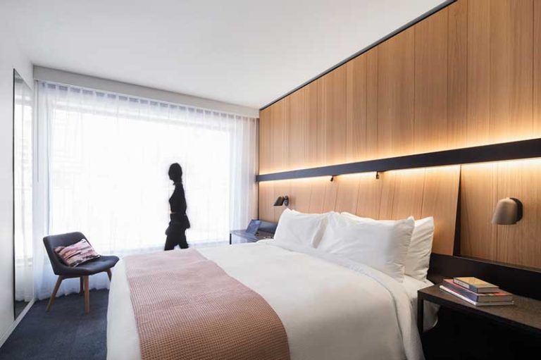 Accommodations Downtown Montreal | Hotel Monville - Hotels Rooms & Suites